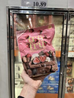 Tru Fru Chocolate Covered Strawberries at Costco Review